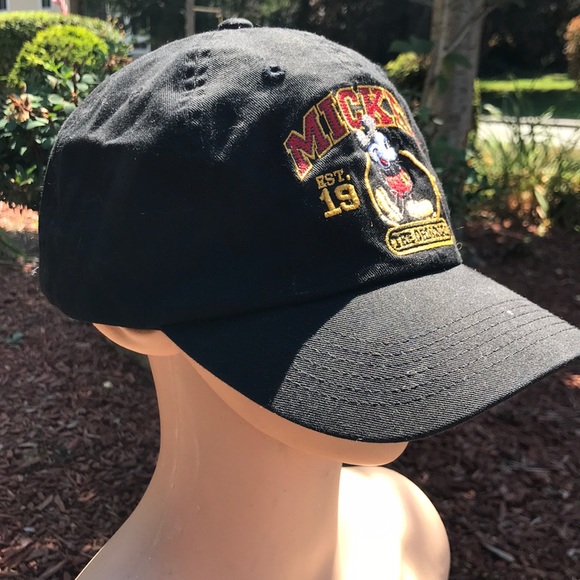 Disney | Accessories | Disney 928 Mickey Mouse The Original Baseball ...